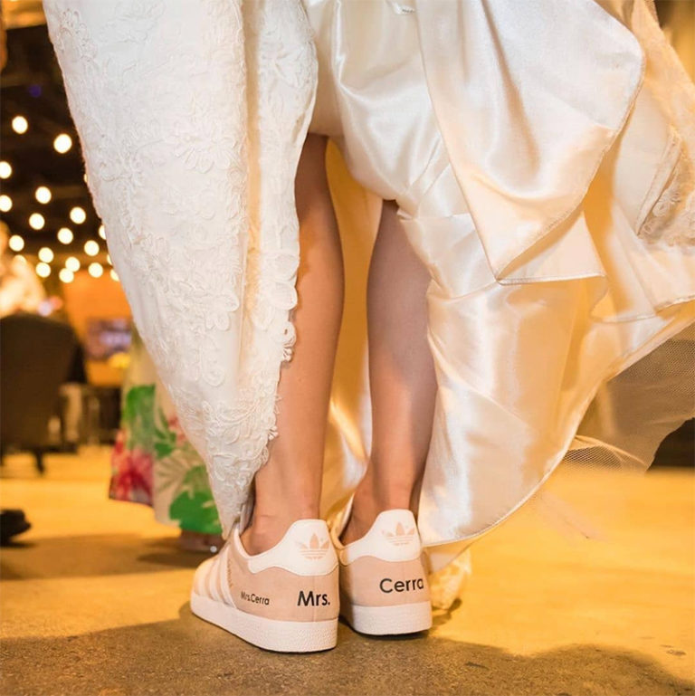 Tenis personalizados para tu boda, ahora una realidad